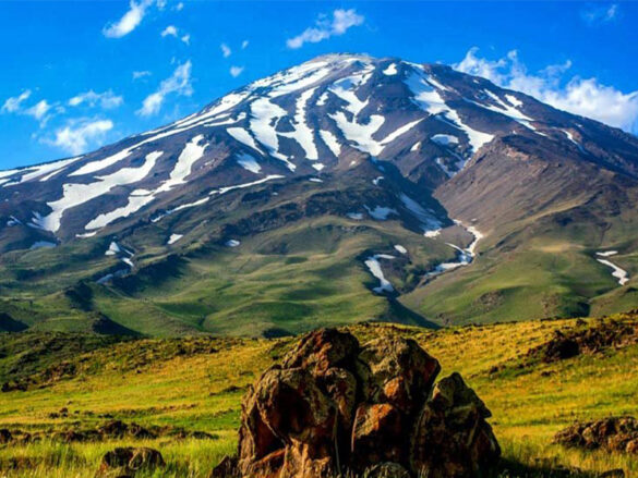 mountains in Iran