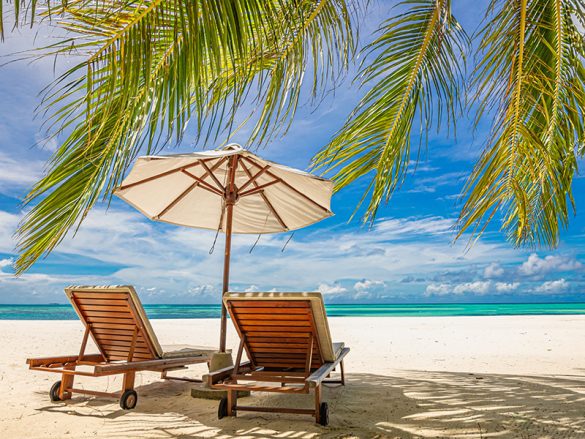 Introduction to Beaches in Kish